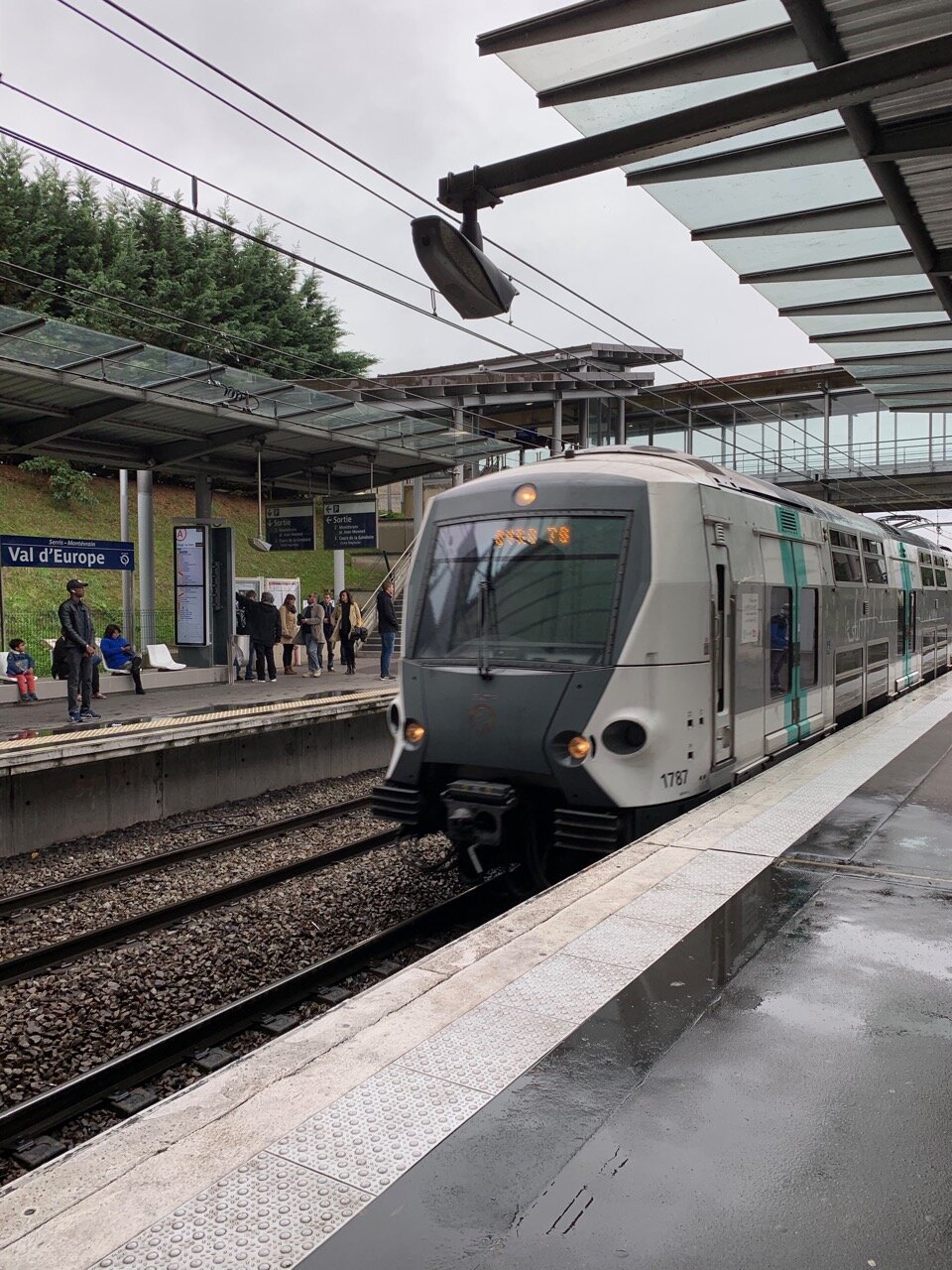 Taking the Train from Paris to Disneyland Paris