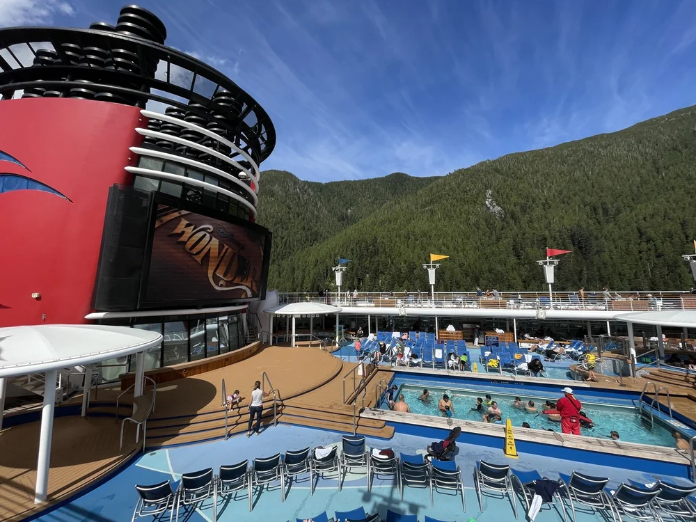 Deck by Deck Guide to the Disney Wonder