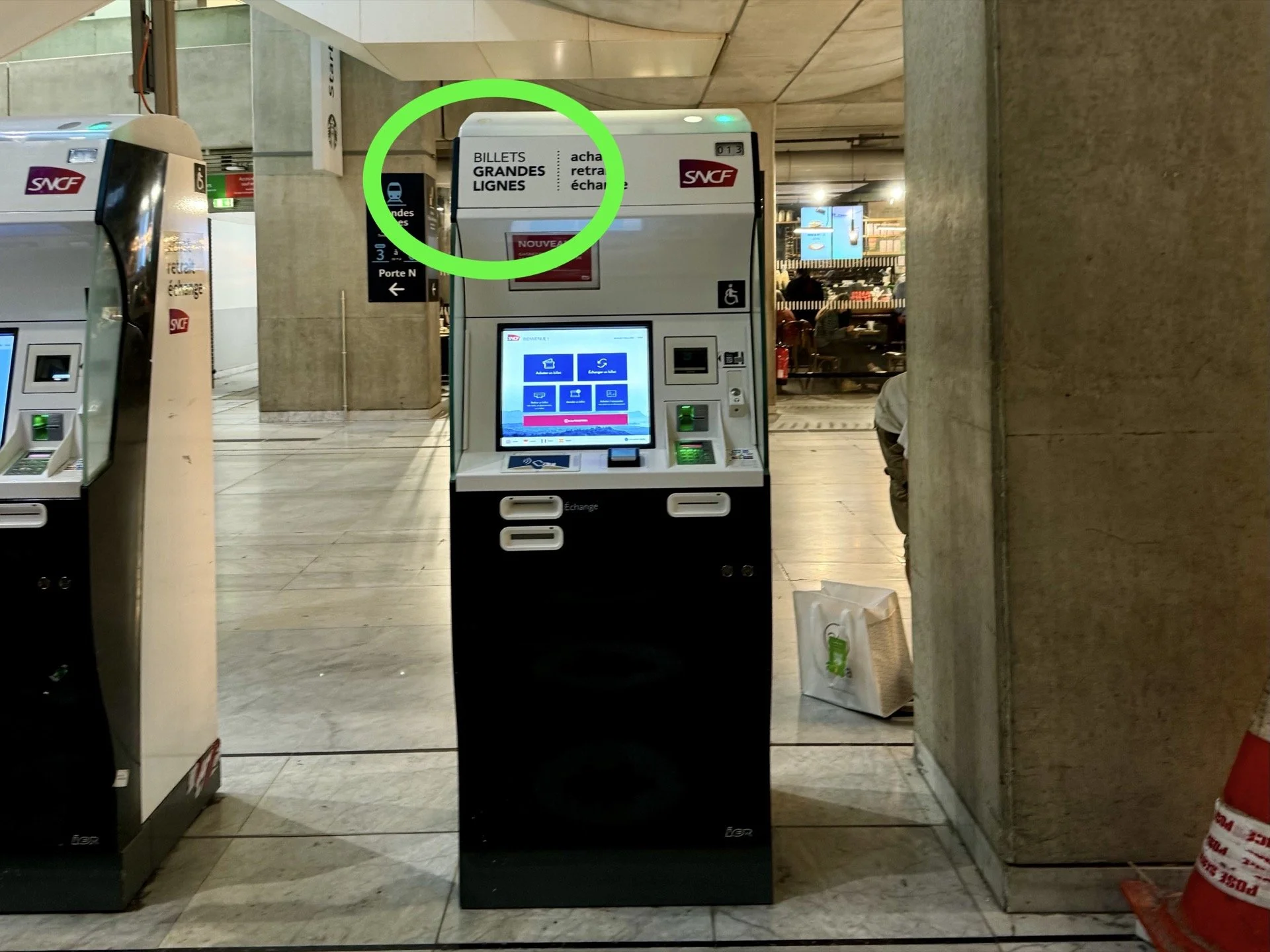 How To Get Between Charles de Gaulle Airport (CDG) and Disneyland Paris