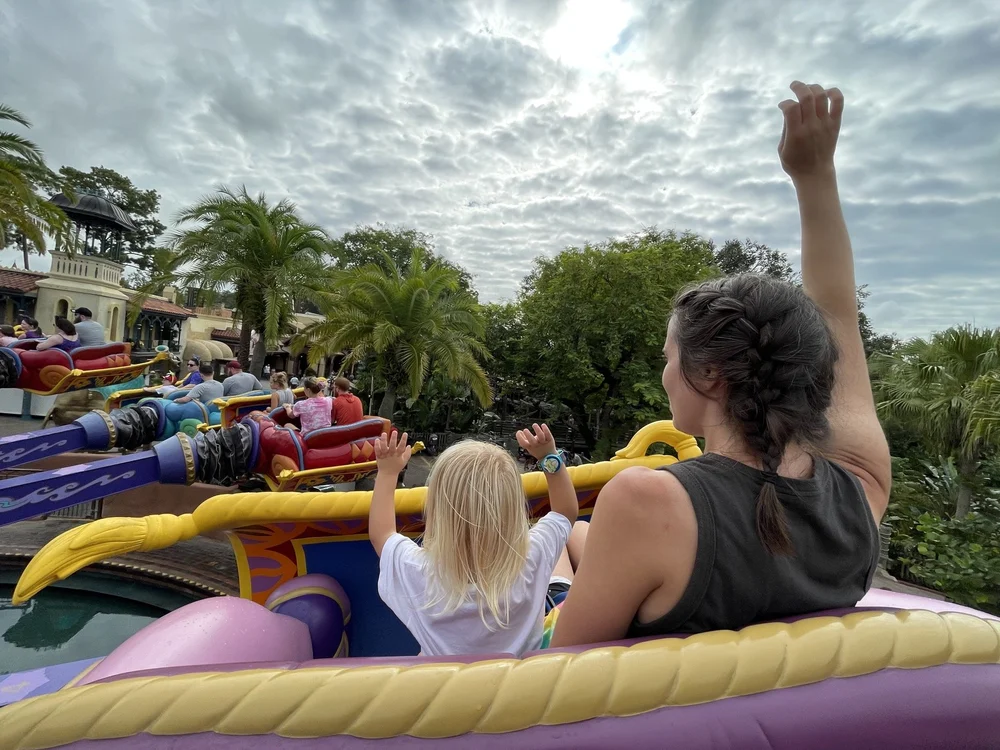 Guide to The Magic Carpets of Aladdin at Magic Kingdom