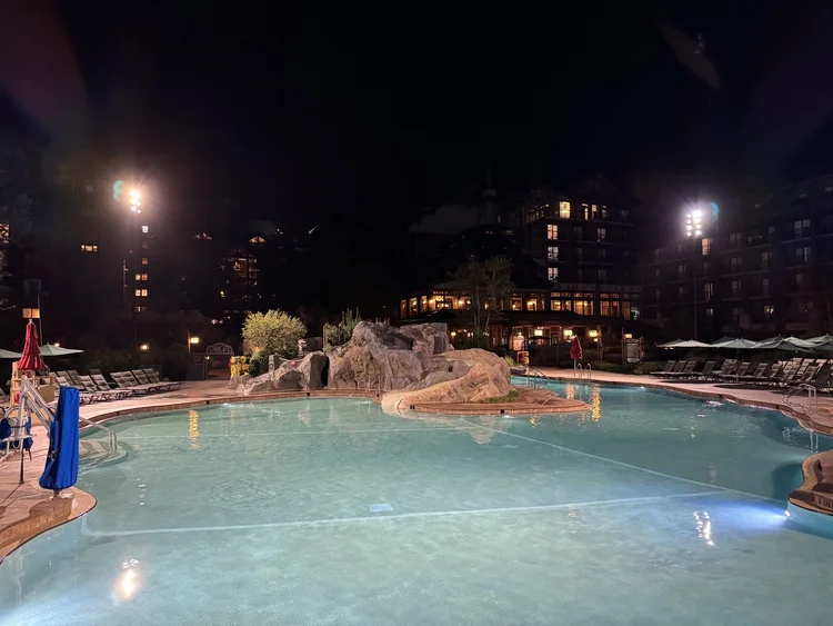 Disney's Wilderness Lodge Review
