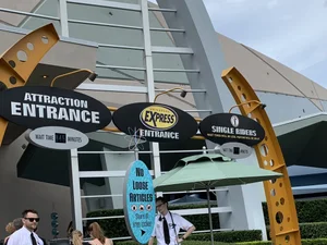 Guide to Universal Orlando Express Pass + Is It Worth It?