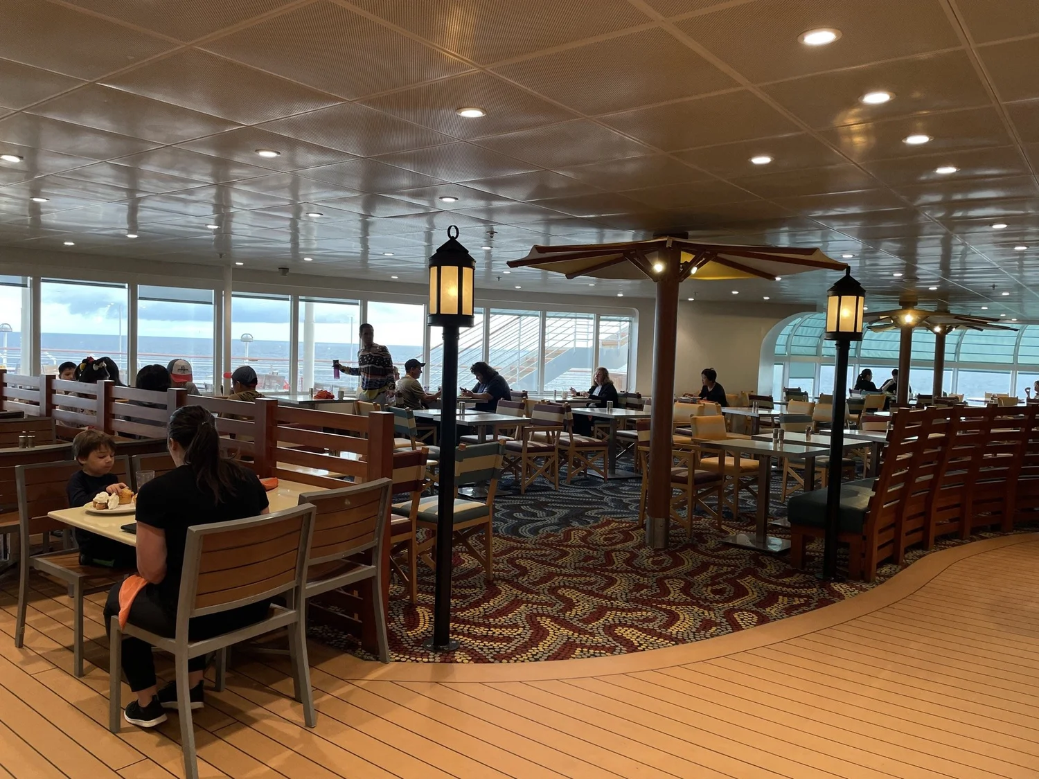 Quick Guide to Disney Wonder Quick Service Dining