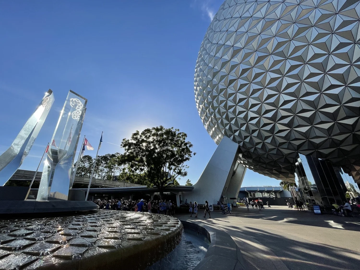 Epcot Rides & Entertainment Guide (2025)
