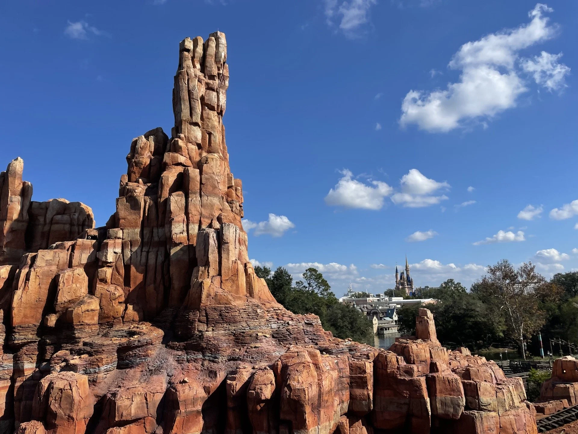 Complete Guide to Magic Kingdom Rides + Entertainment [2024]