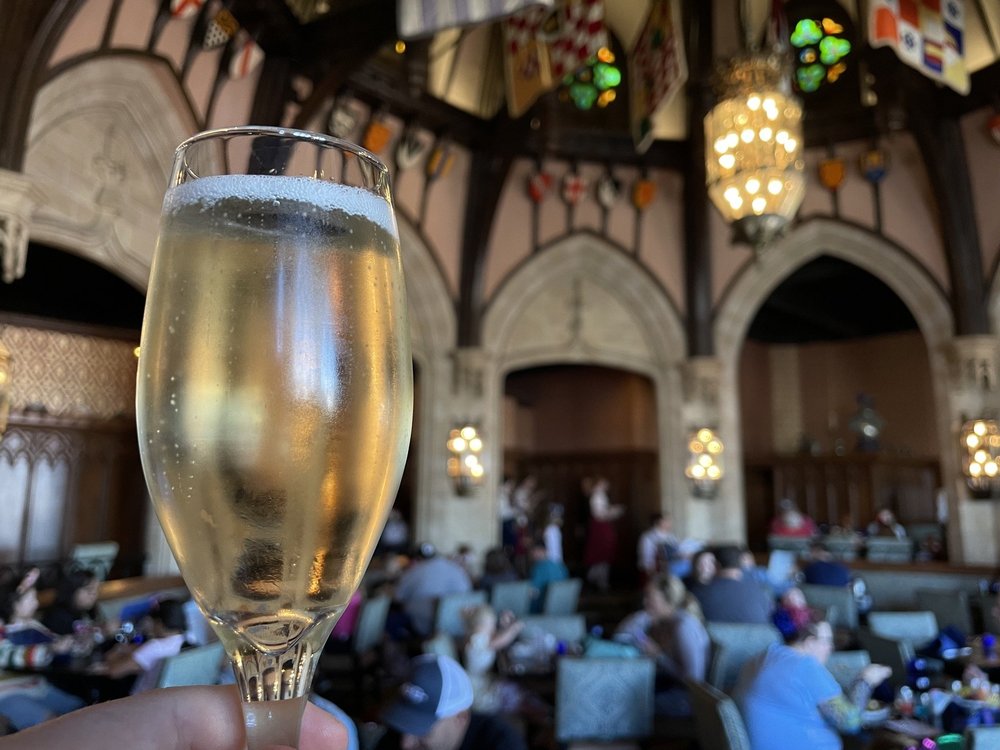 Complete Guide To Disney Dining Plans at Disney World