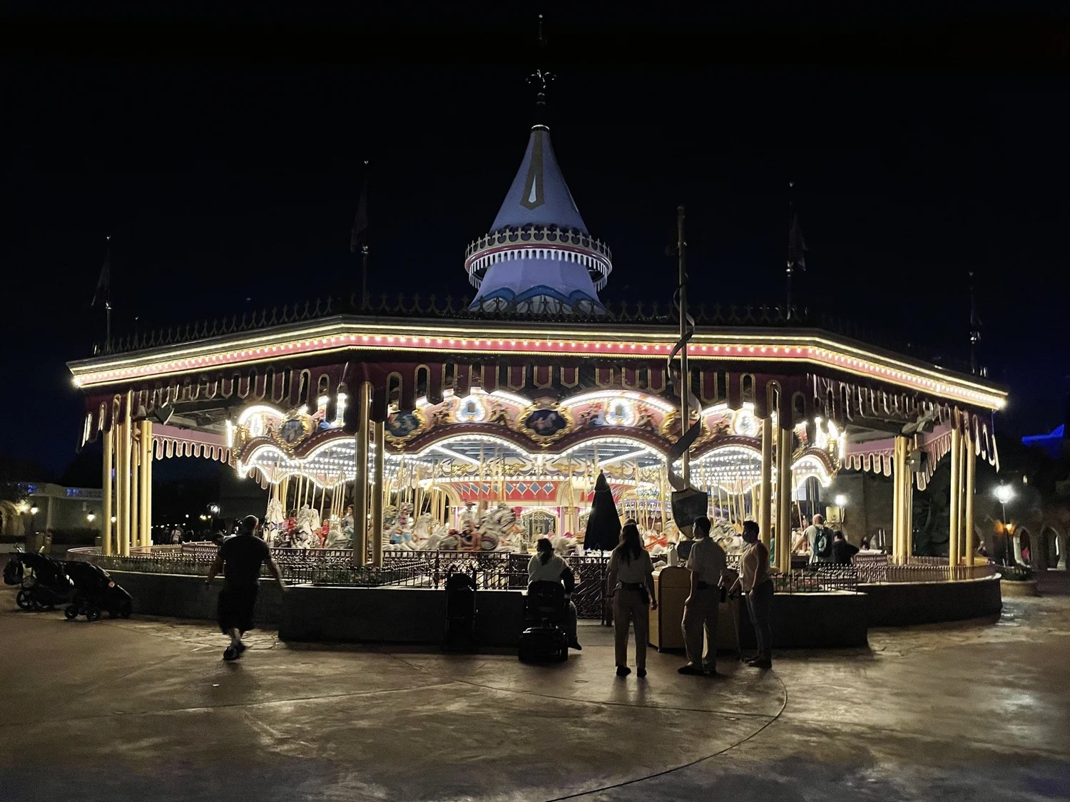 Guide to Prince Charming Regal Carrousel at Magic Kingdom