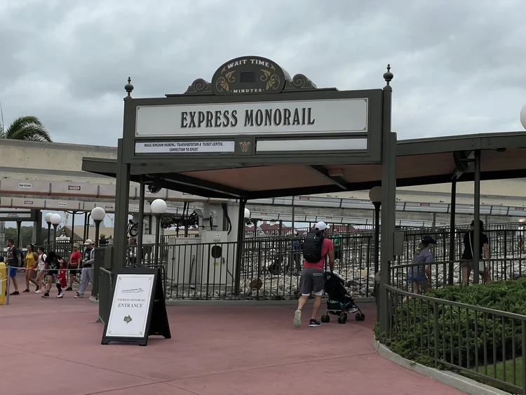 Disney World Monorail Map + Guide