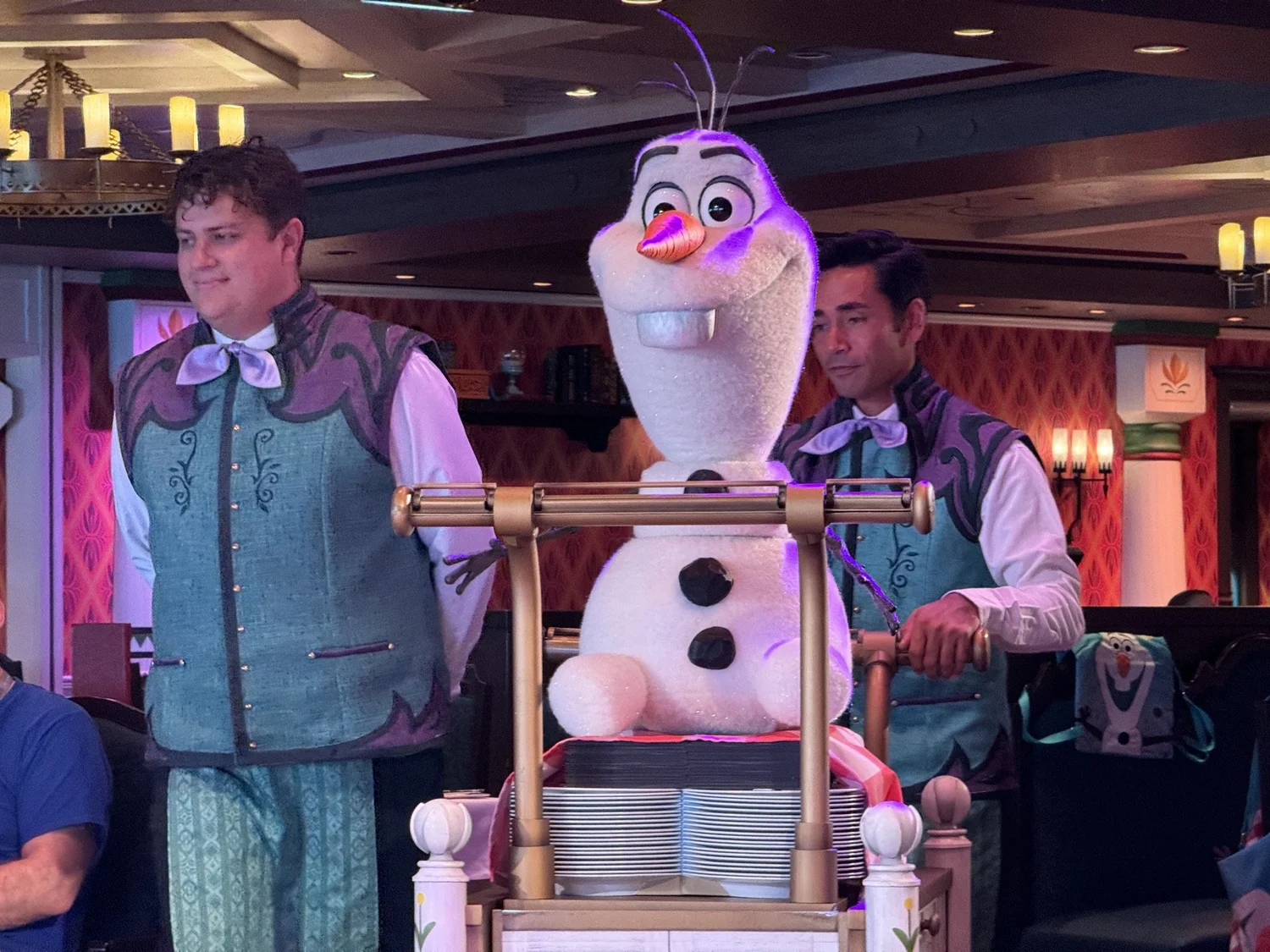 Complete Guide to Meeting Characters on Disney Cruise Line