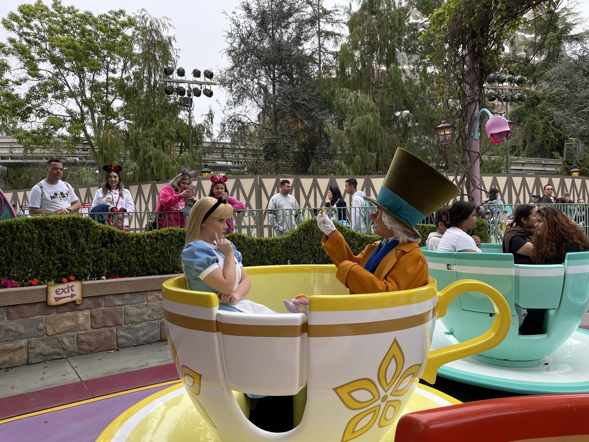 Best Rides for Toddlers at Disneyland [Both Parks]
