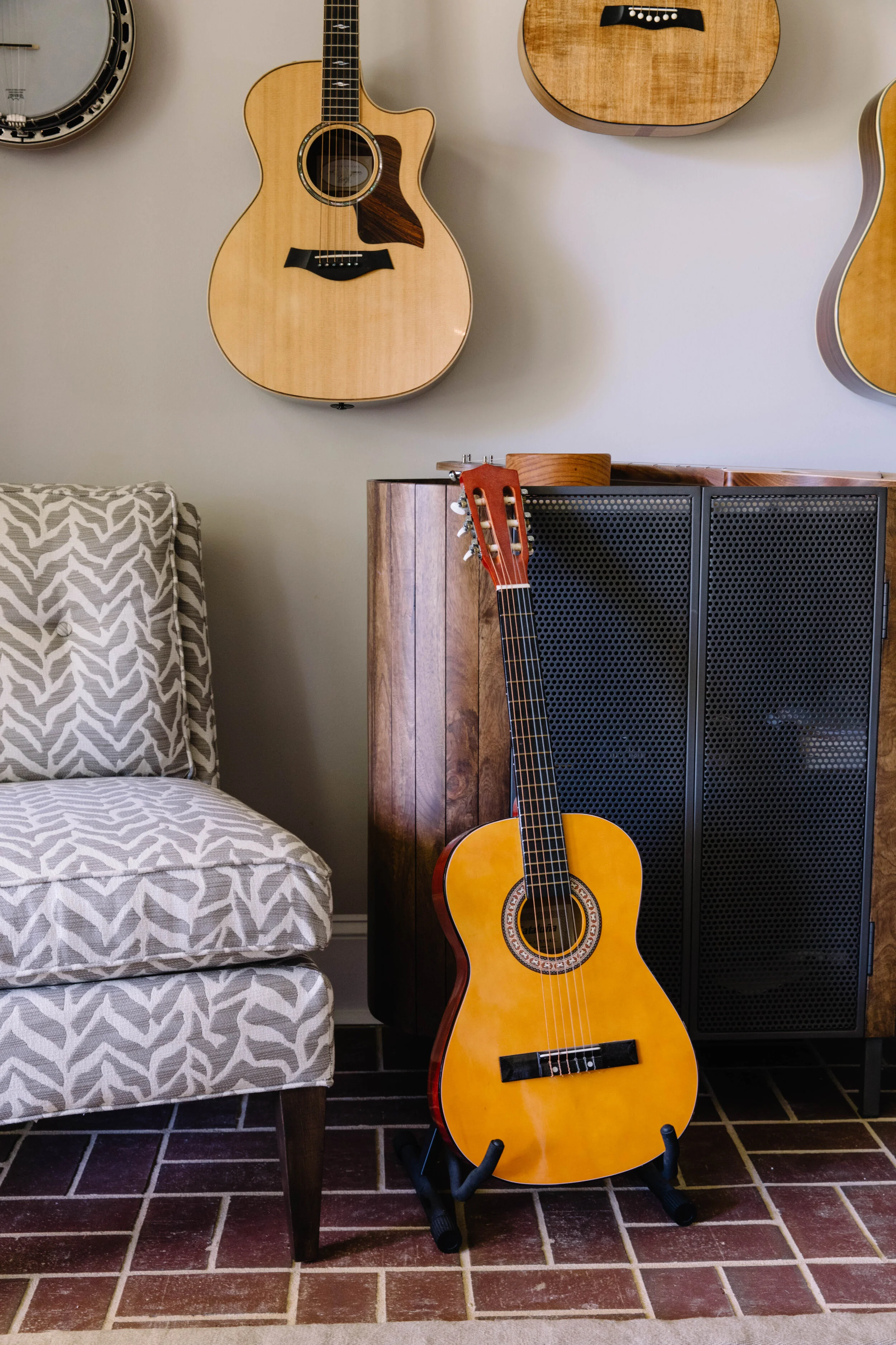 Milestone — Jennifer Taylor Design