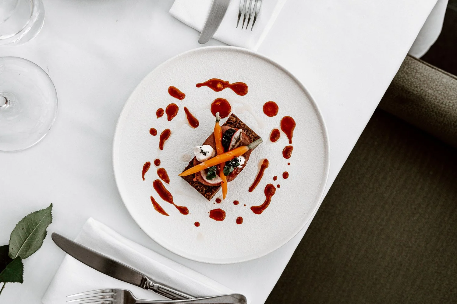 About Us - Accomodation Hobart - Islington Hotel