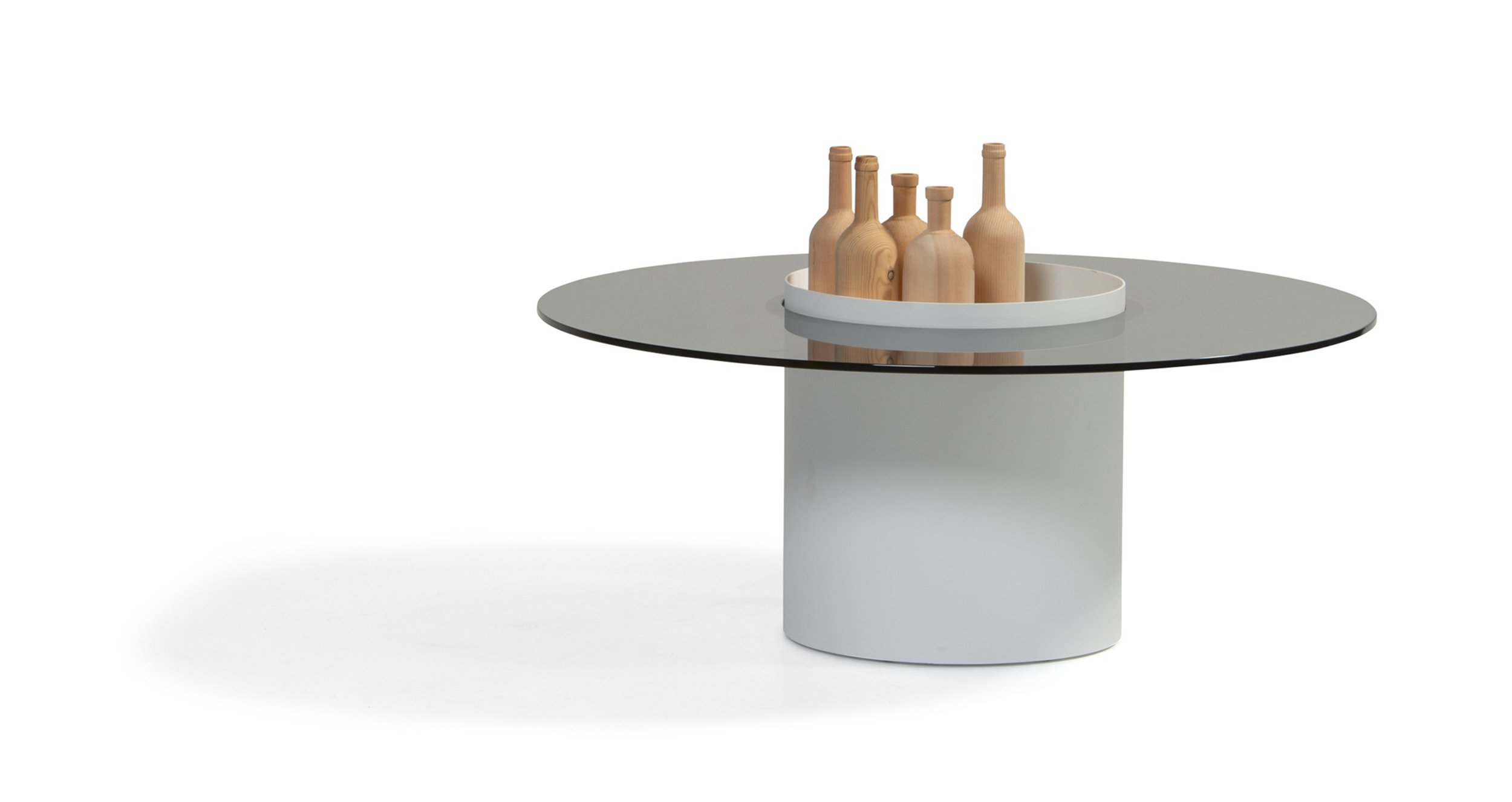 Bucket becomes the center attraction — Scandinavian Spaces