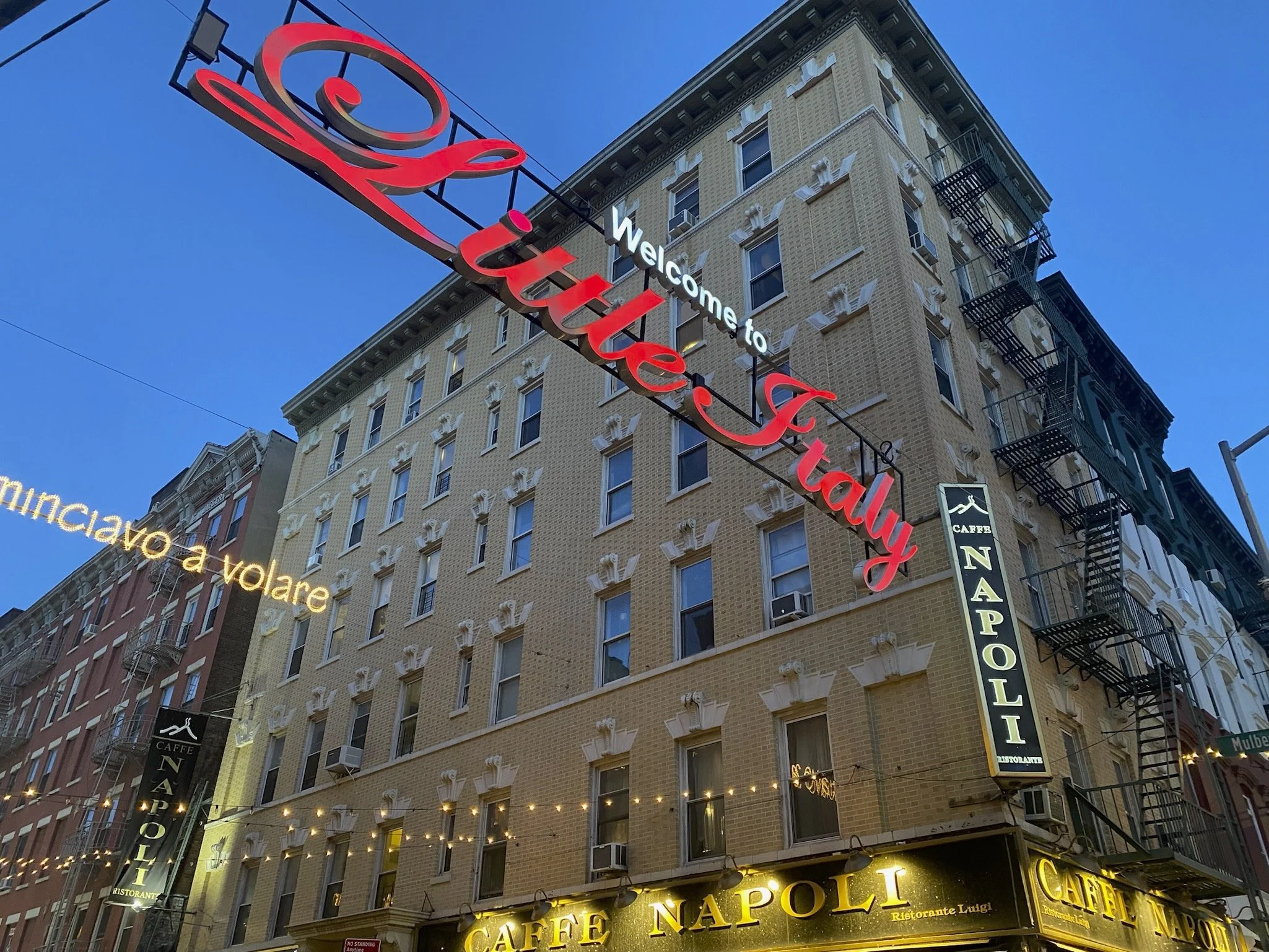 Capy - Tres Leches Cakes