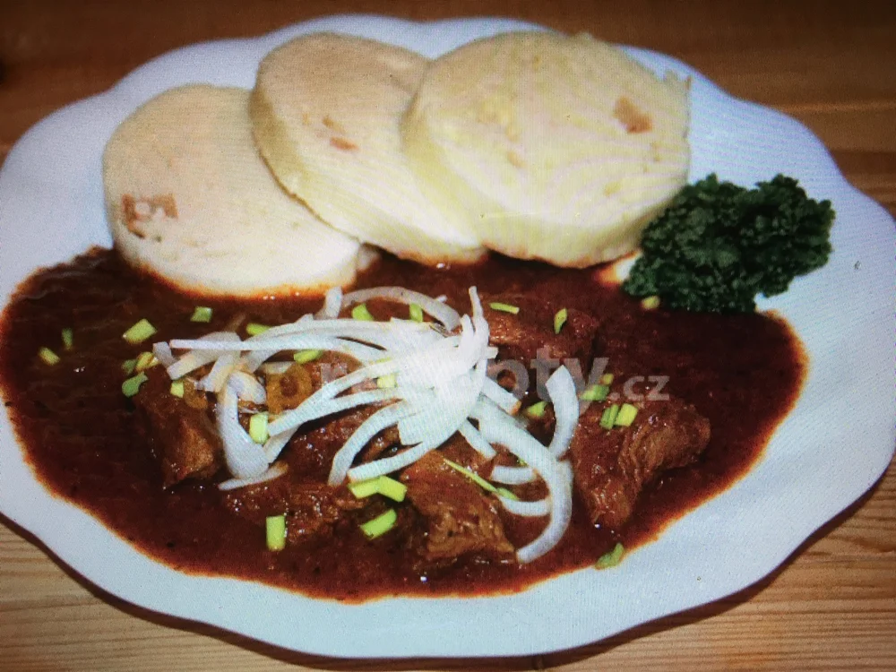 Traditional Slovakian Goulash Recipe | Besto Blog