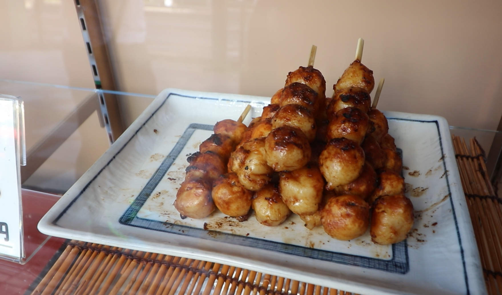 TOP 10 Japanese Street Food at ASAKUSA BACK STREETS — Tokyo Zebra