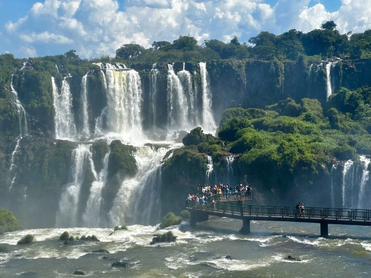 How to Take a Self-Guided Tour of Iguazu Falls: Make the Most of Visiting this Iconic Landmark ...