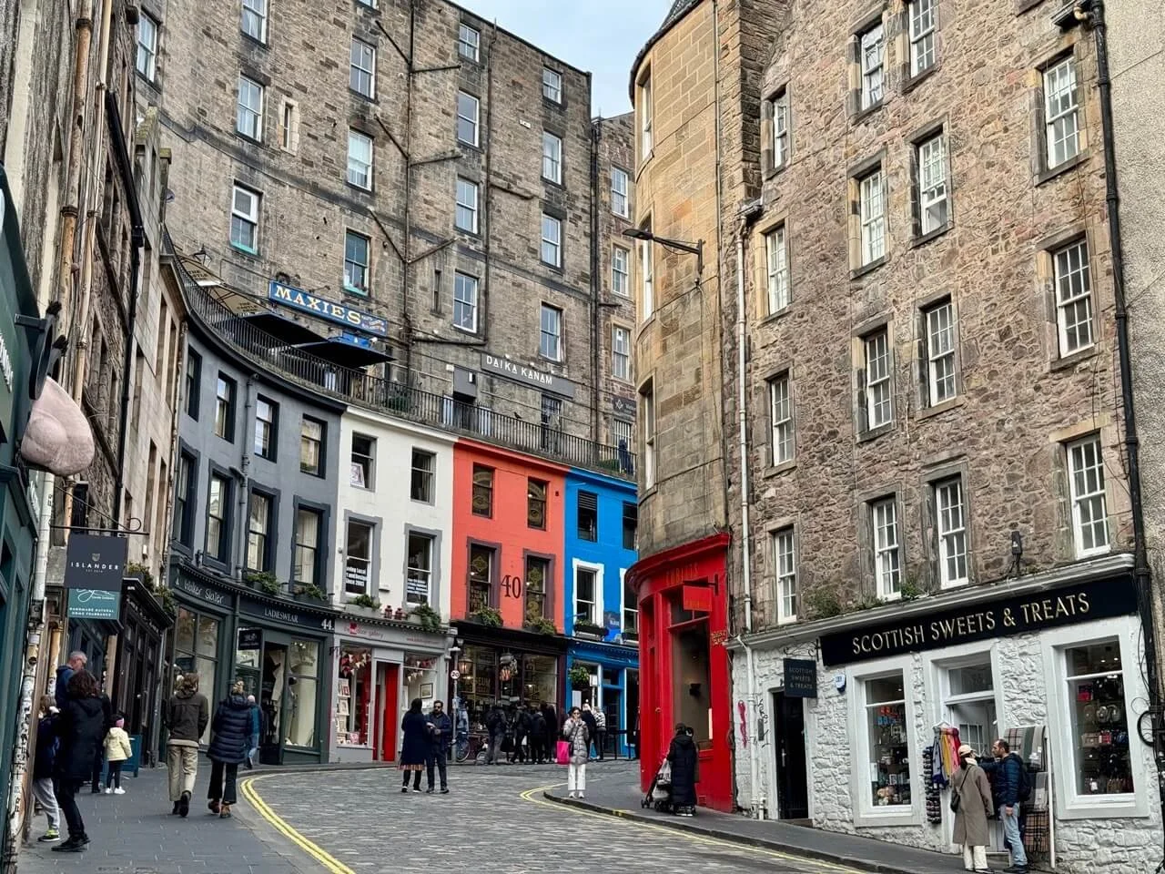 Edinburgh in One Day: Your Guide to Experiencing the Highlights of ...