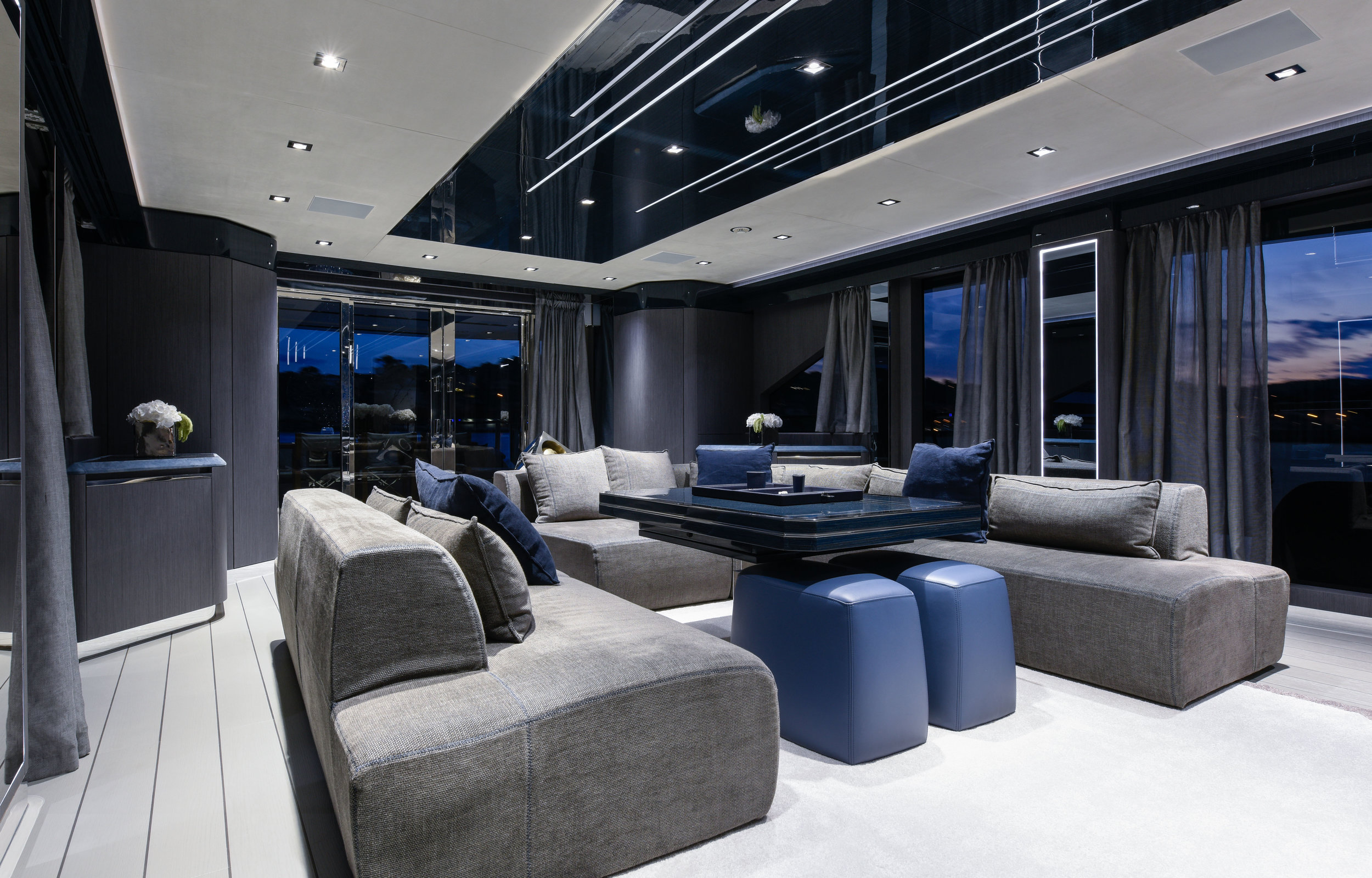 DOMINATOR ILUMEN 28M - CADET V - MONACO YACHT SHOW 2018 — LUCA CATINO ...