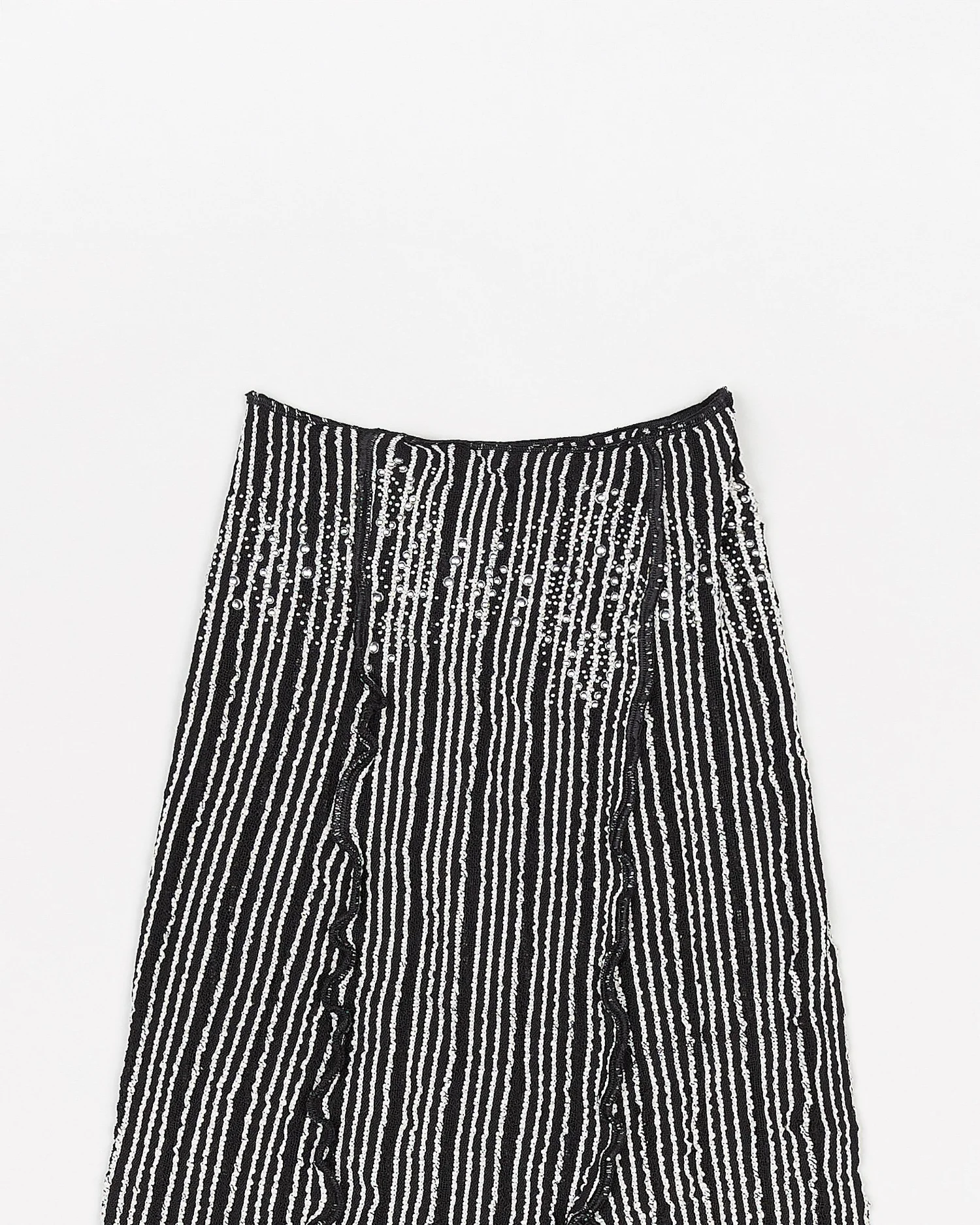 Sustainable Fashion by Luna Del Pinal: Shop Beaded Tees, Tops, & Bags ...