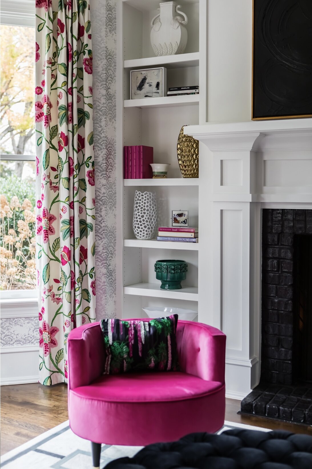 Installations — Jennifer Pino Fine Art