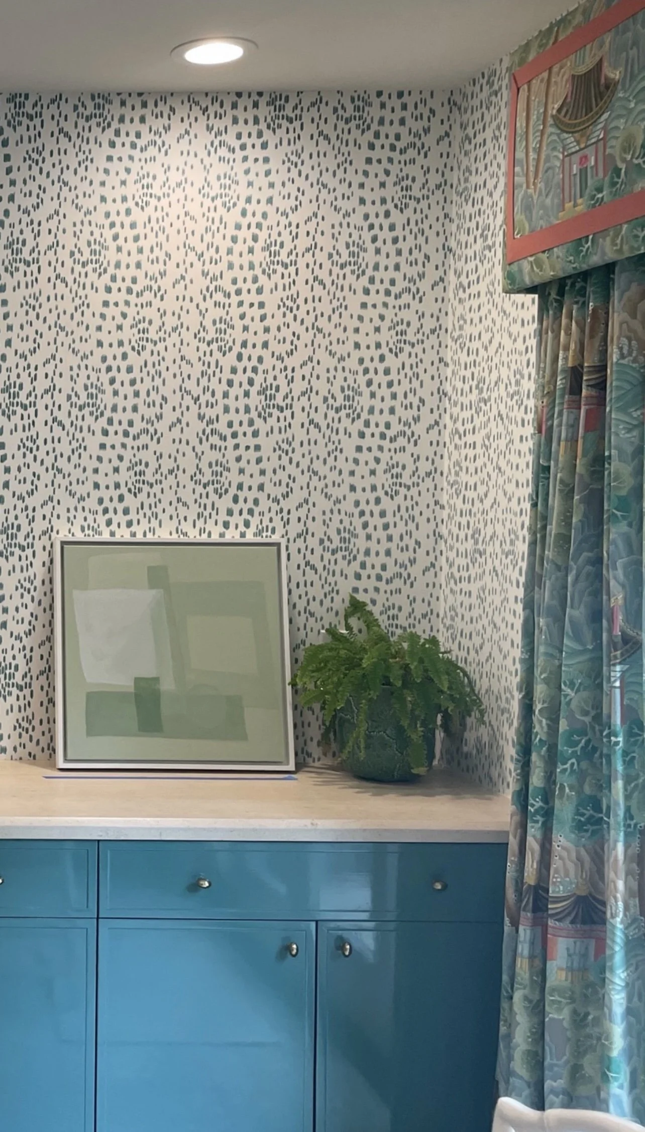 Installations — Jennifer Pino Fine Art