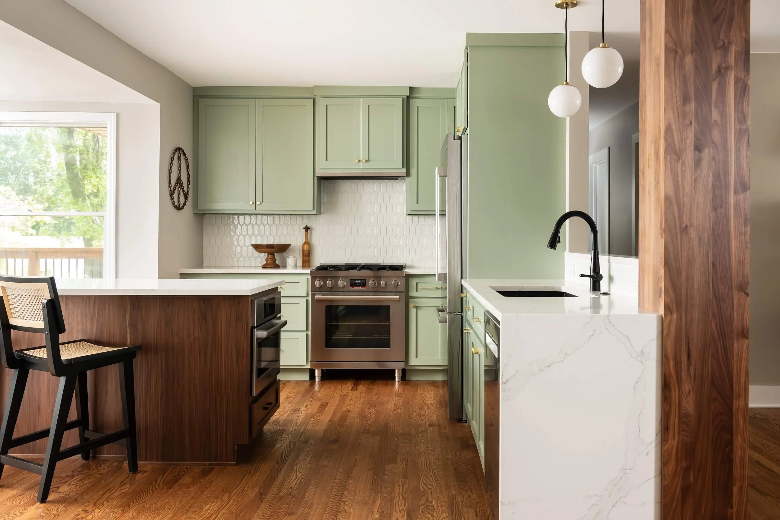 LU Design | Build