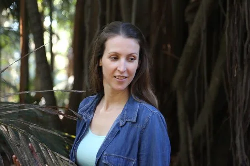 Podcast Ep. 3 JENNIFER LAVERS, PLASTIC FREE JULY — THE WARDROBE CRISIS