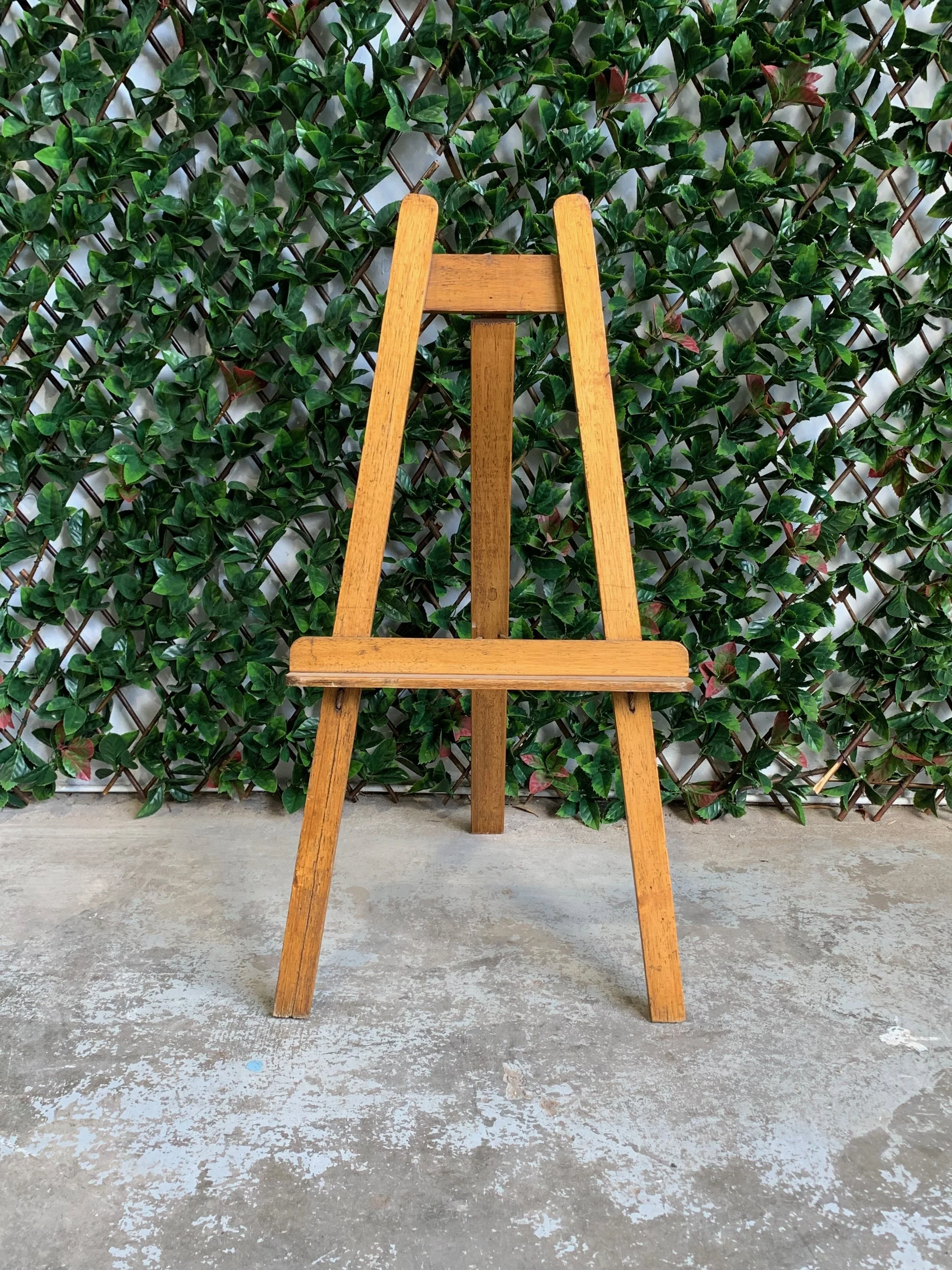 EASELS — One Big Day Event Hire | Melbourne