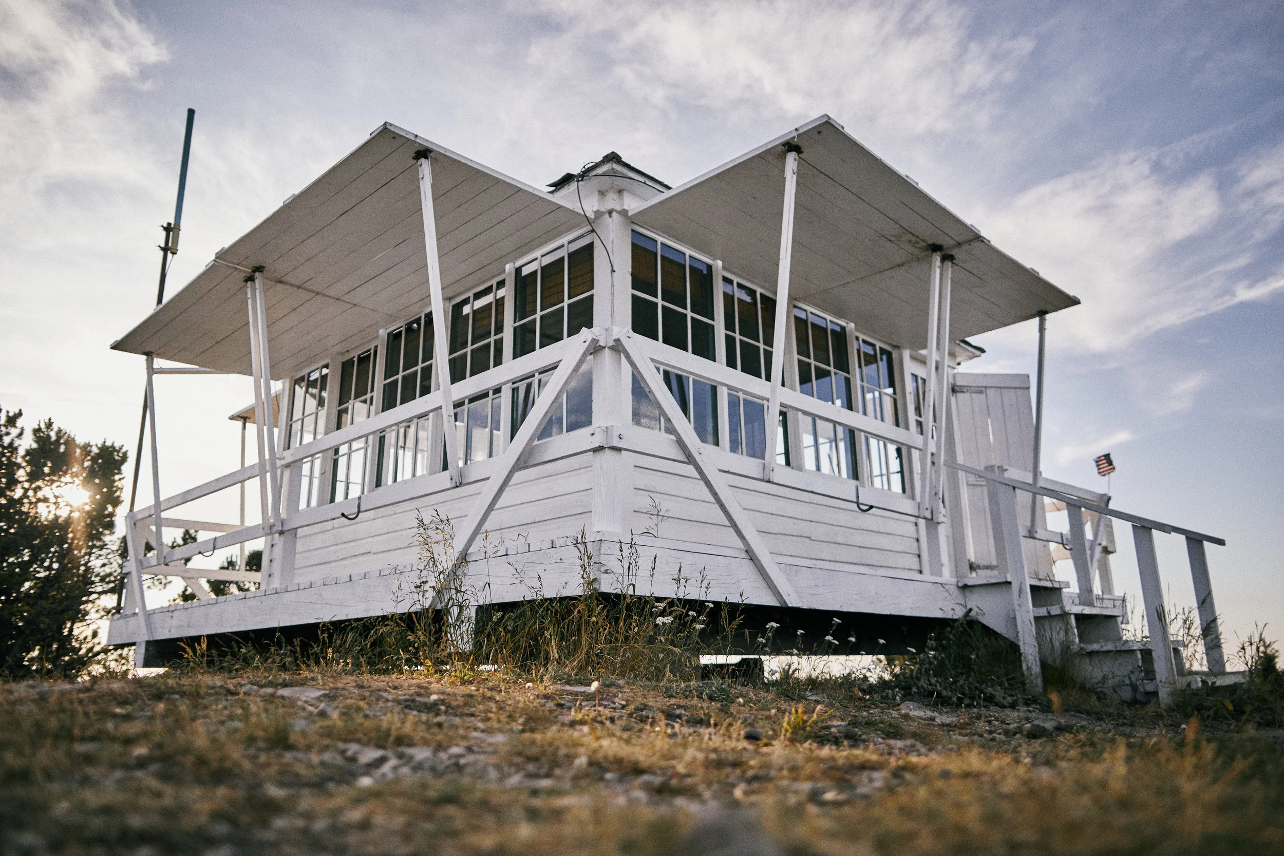 Filson Revitalizes Montana’s Monument Peak Lookout Tower — BB