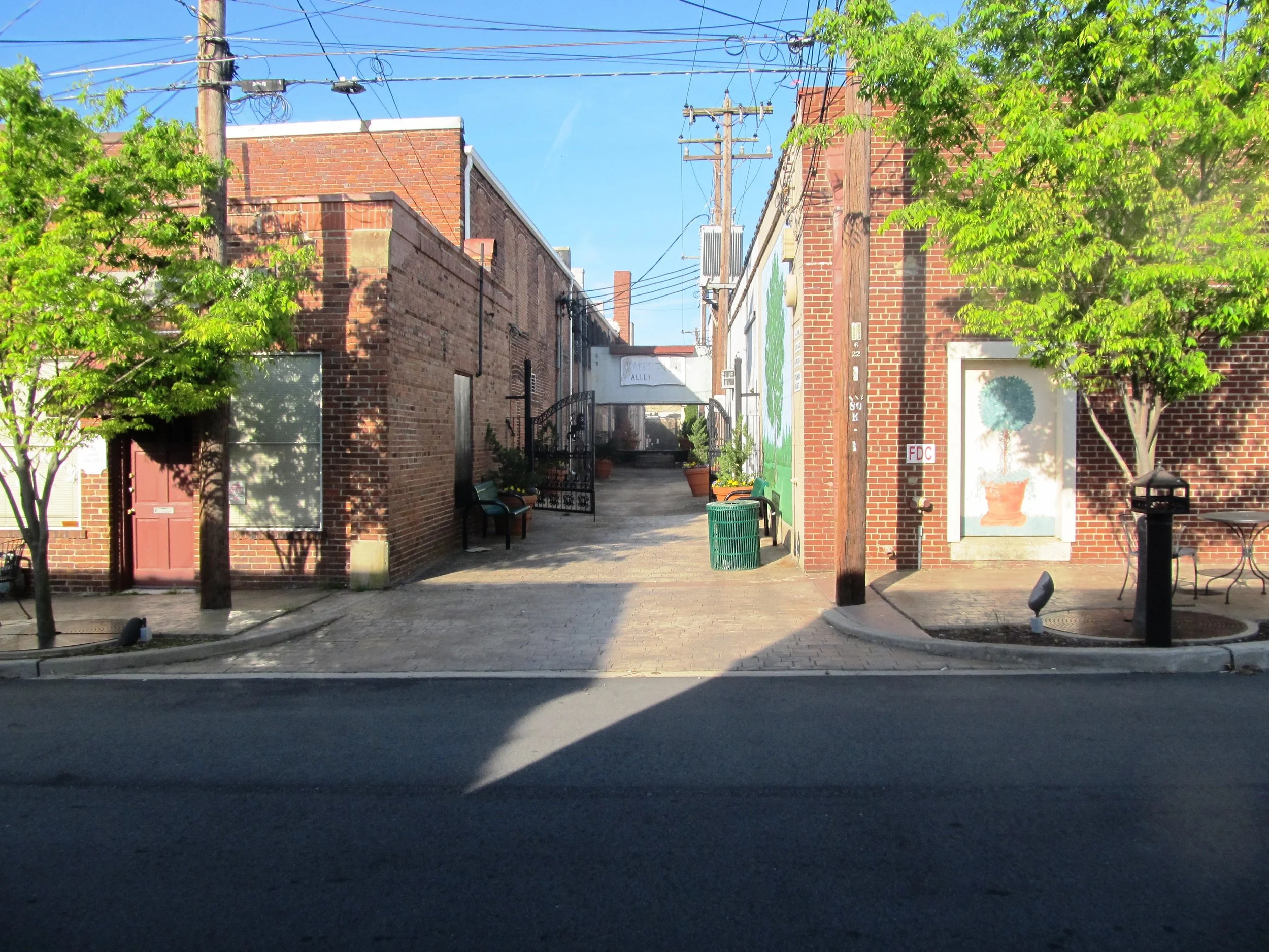 Murals Of Thomasville — Thomasville Tourism & Visitors Center