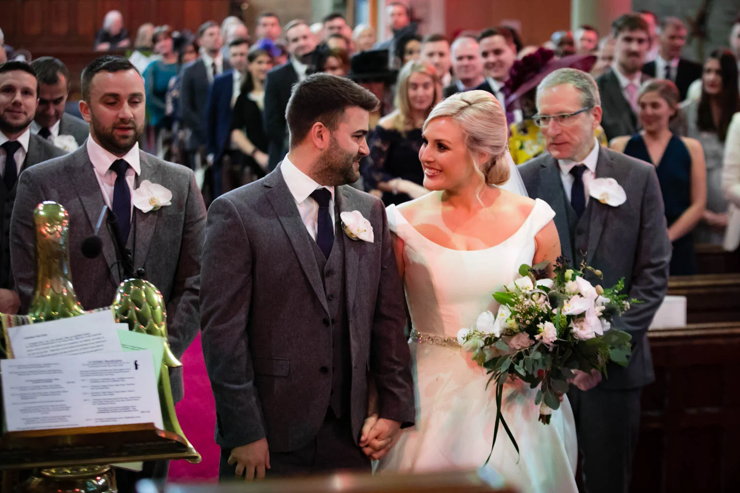 Hester & Barney's wedding day | The Fleece Inn wedding photography ...