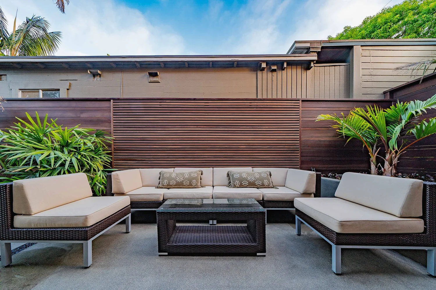 Coastal Tropical — Linear Landscape Architecture