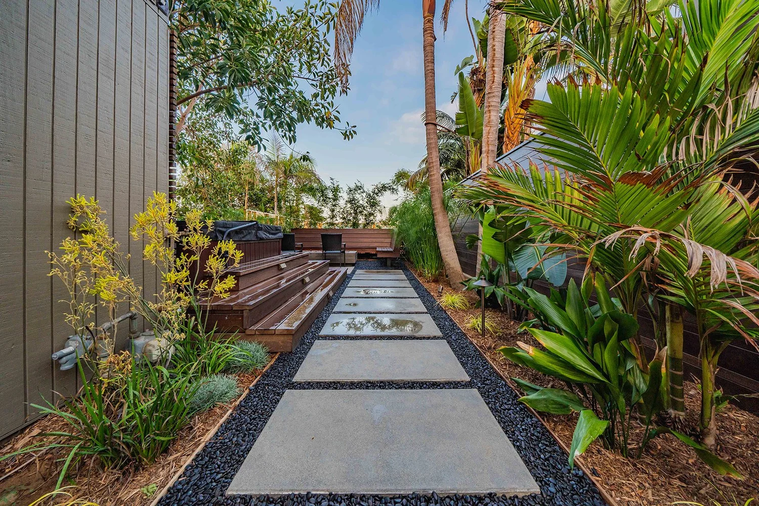 Coastal Tropical — Linear Landscape Architecture
