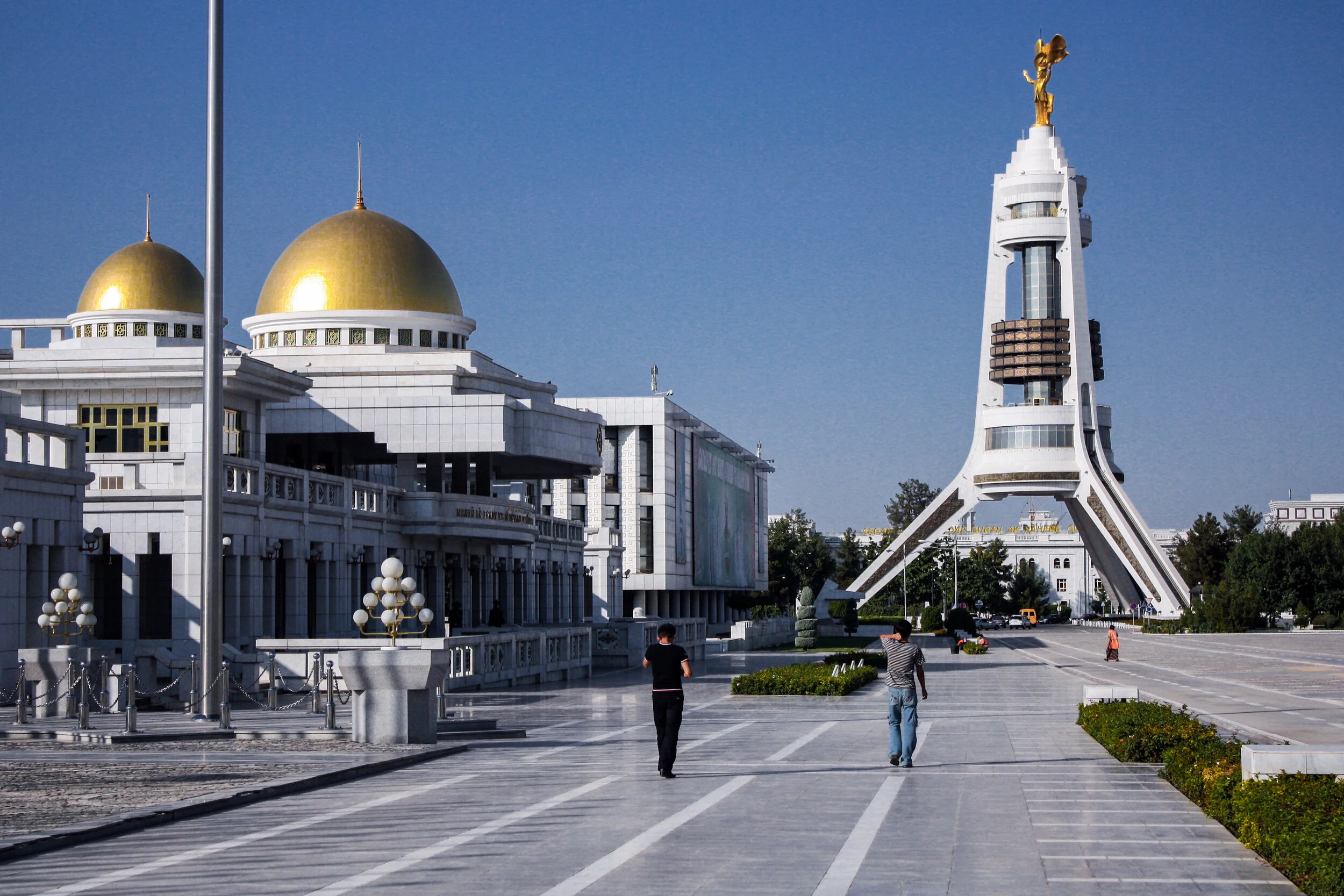 Turkmenistan Tours