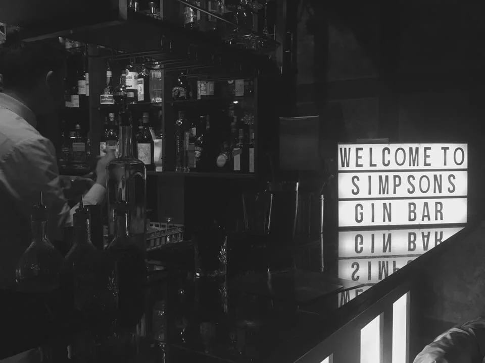 Simpsons Bar