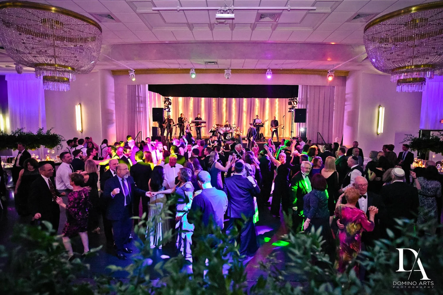 Garden-Themed Wedding at Miami's Premier Ballroom: Emanuel Luxury Venue ...