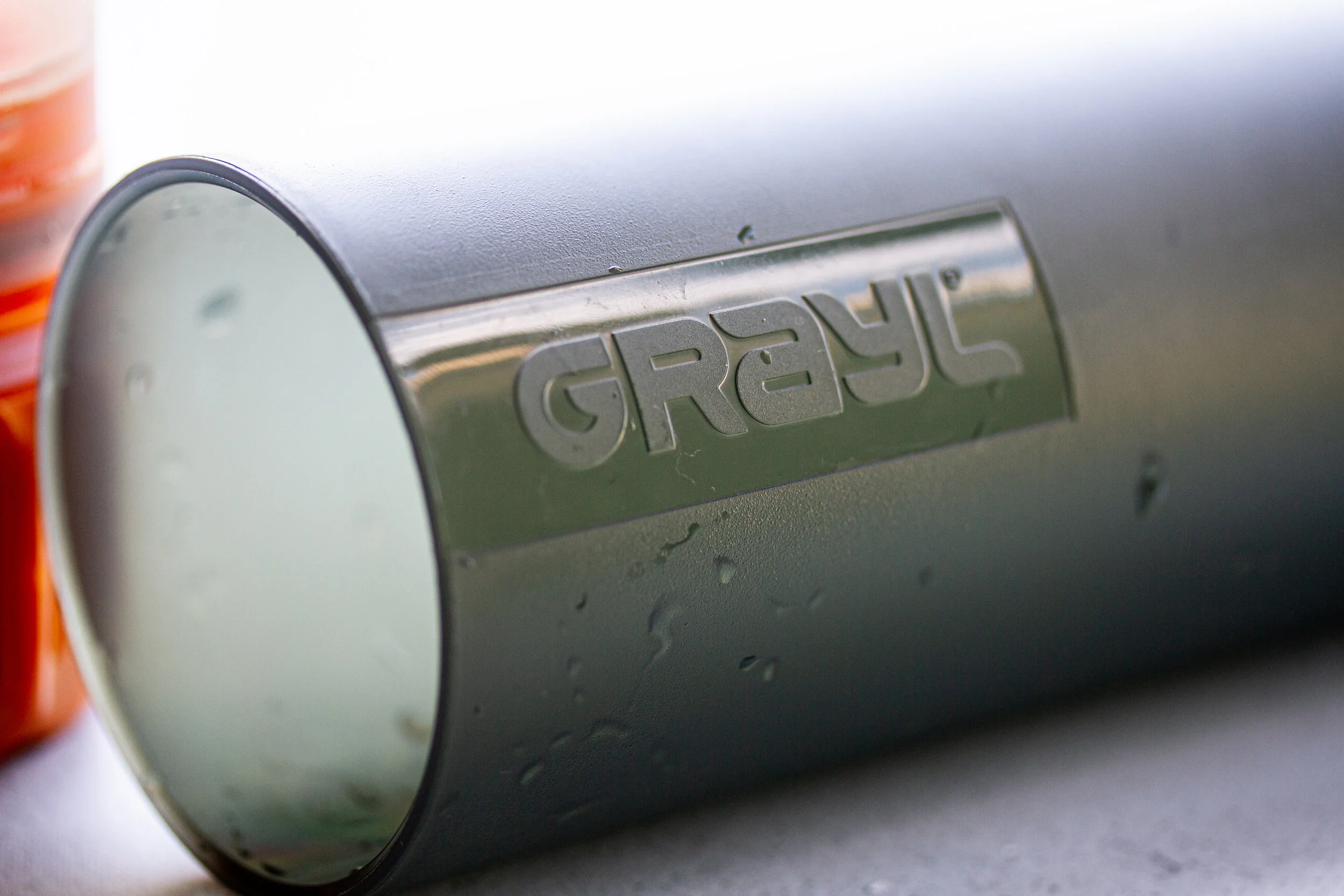 The Eco-Friendly Gift Guide: What To Give The World Traveler — Calm & Chic