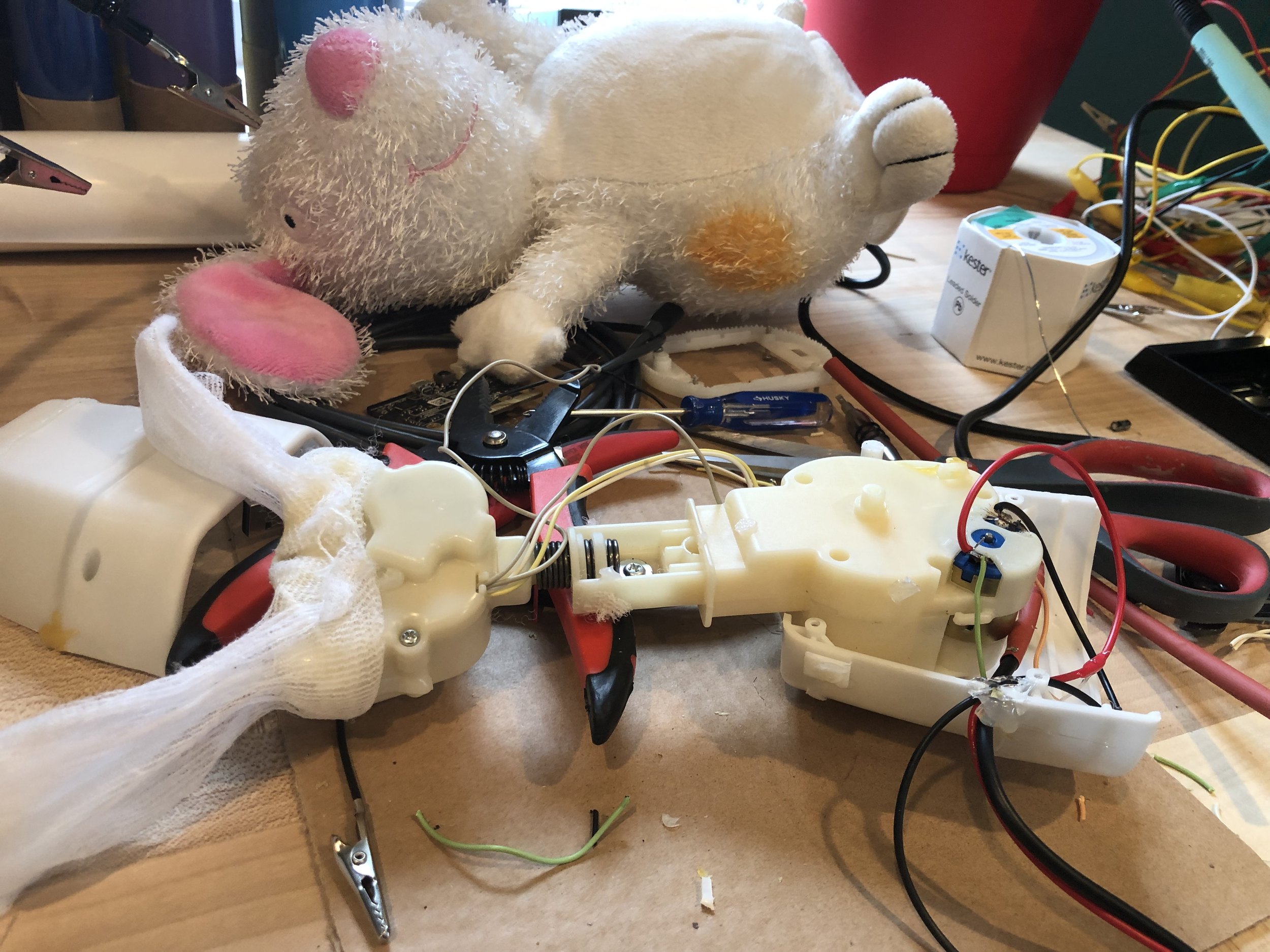 AI Toy Dissection Remix with Cognimates — Wonderful Idea Co.