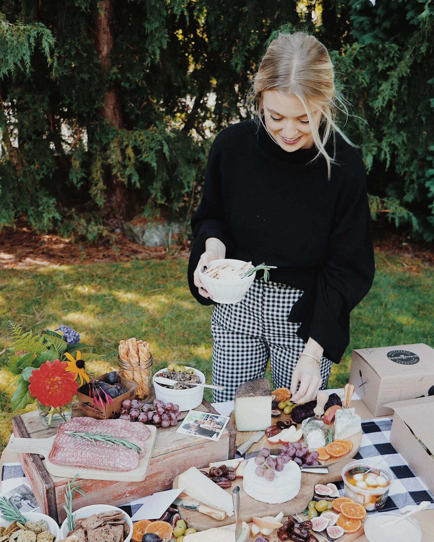 A Woodsy Fall Engagement Party — Kelsey This Year