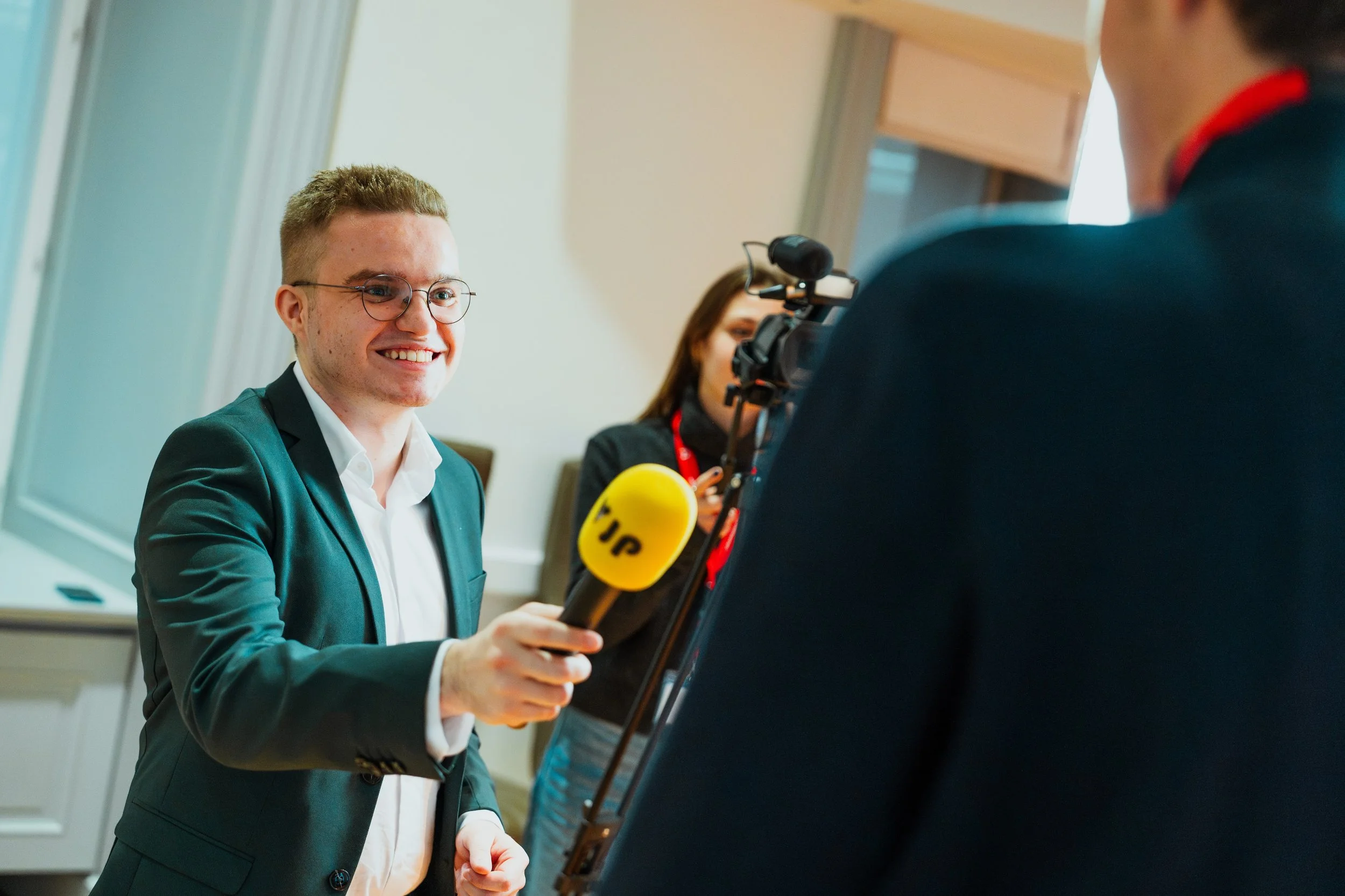 Raad van Bestuur — Vlaams Jeugd Parlement