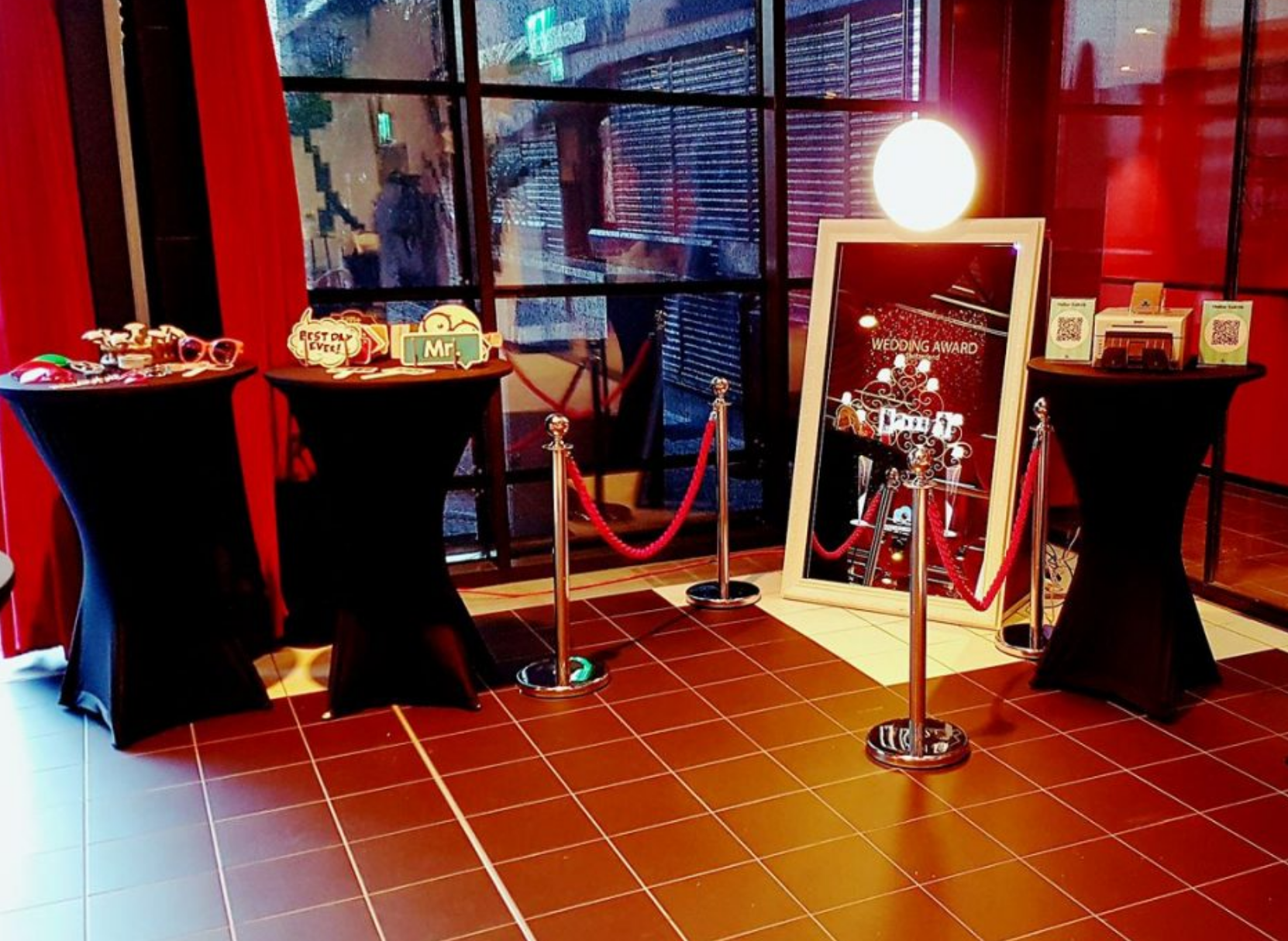 Milwaukee Photo Booth Rental — Willie Fun Events - Milwaukee Party ...