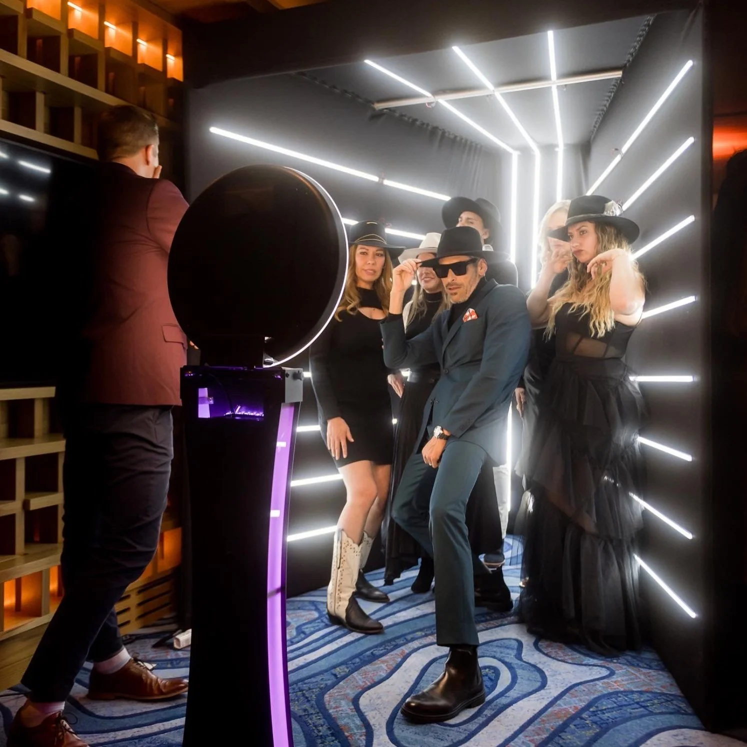 Milwaukee Photo Booth Rental — Willie Fun Events - Milwaukee Party ...