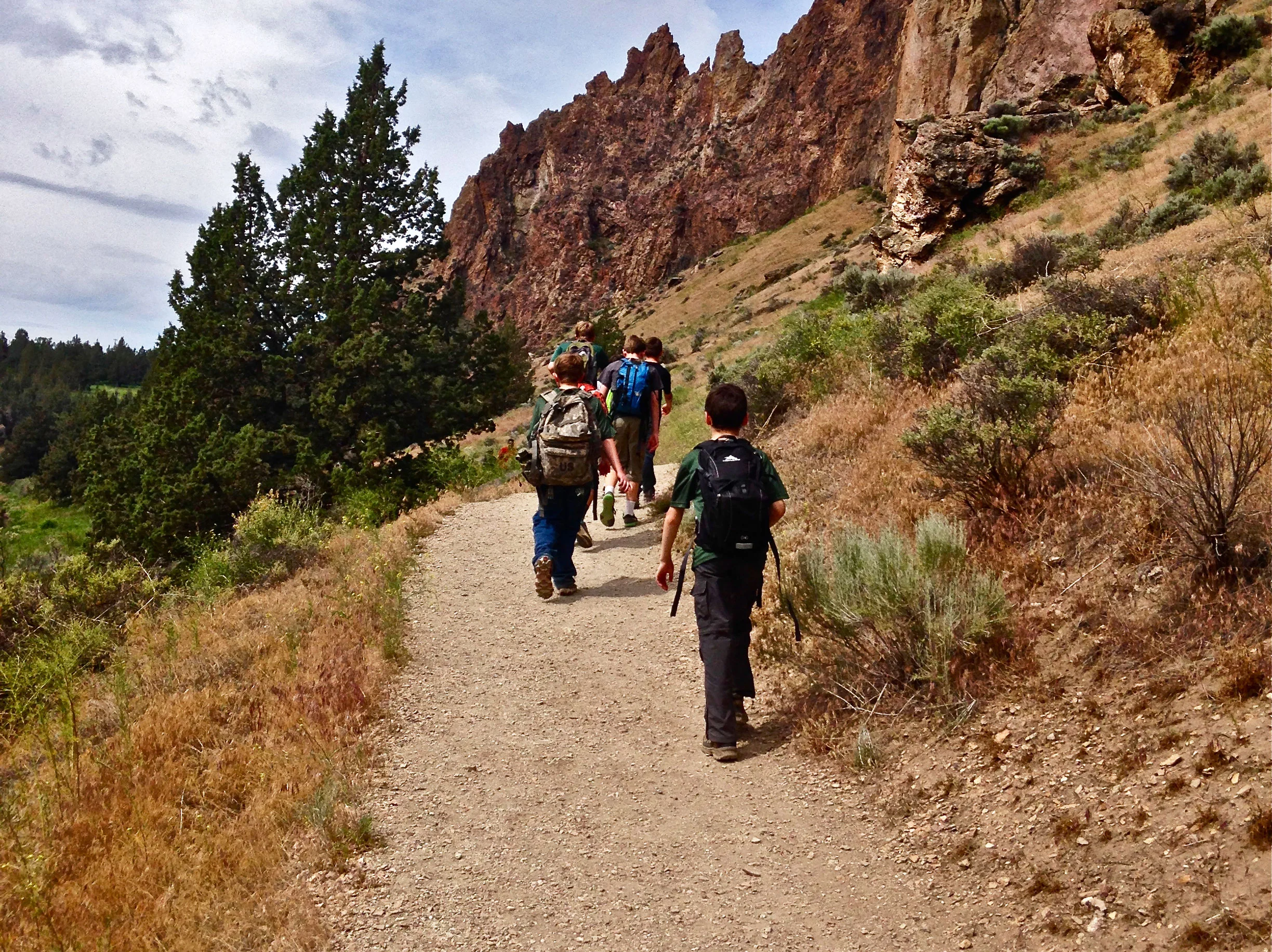 Hike at Smith Rock State Park — SmithRock.com | Smith Rock State Park ...