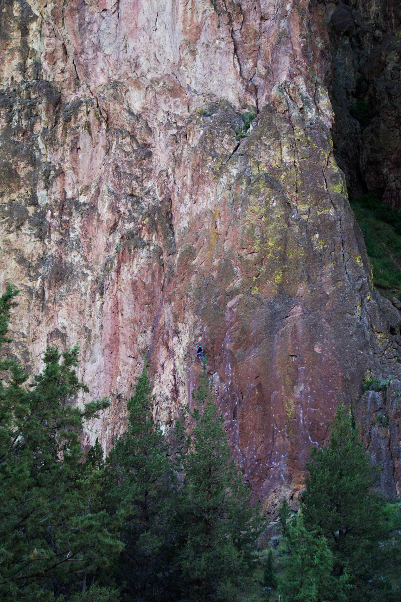 Smith Rock Group — SmithRock.com | Smith Rock State Park Guide | Smith ...