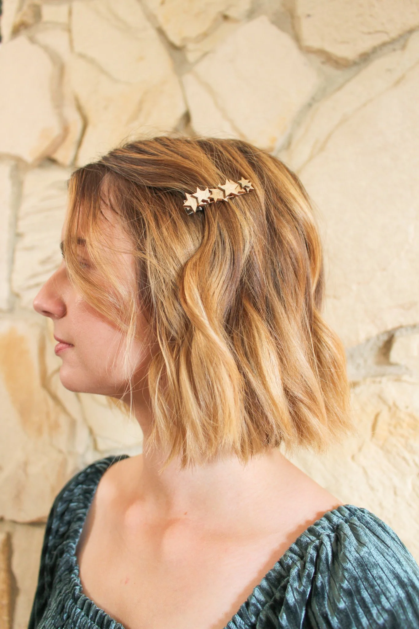 Make Your Own New Years Eve Hair Clips — Entertain the Idea