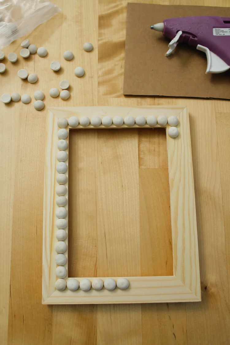 3 Ways to Upgrade Basic Photo Frames — Entertain the Idea