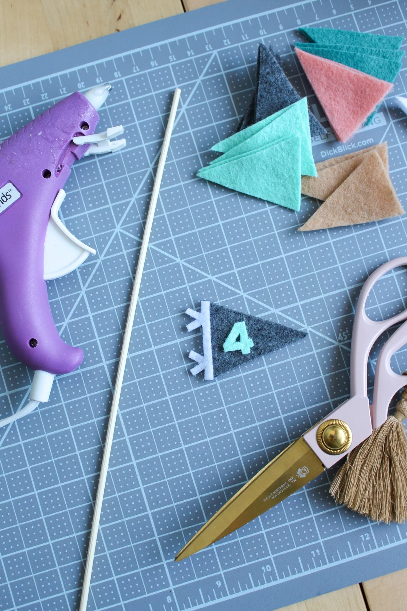 DIY Pennant Flag Drink Stirrers — Entertain the Idea