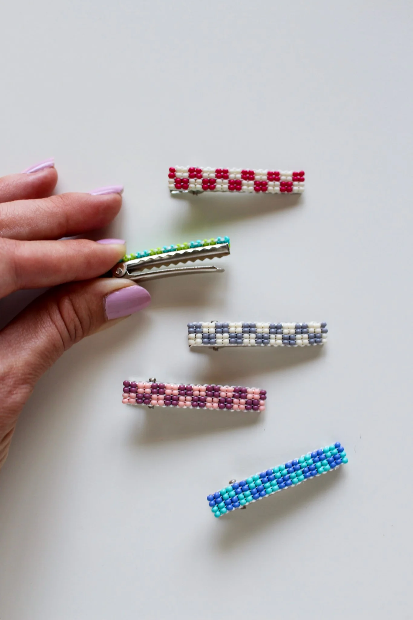 DIY Checkered Beaded Hair Clips — Entertain the Idea