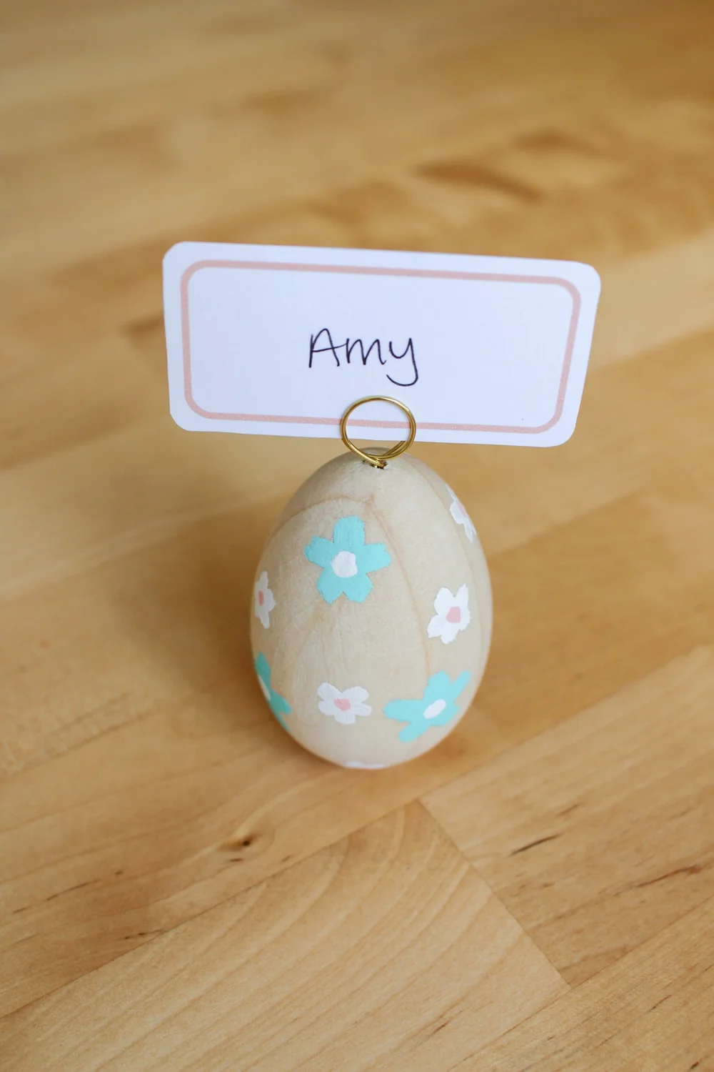 DIY Easter Egg Place Card Holders (& Printable!) — Entertain the Idea